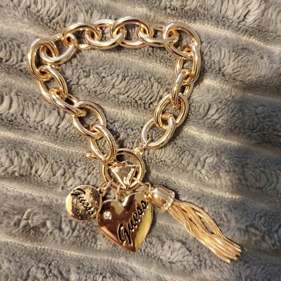 Guess | Jewelry | Nib Guess Chain Link Tassel Studded Logo Bracelet ...